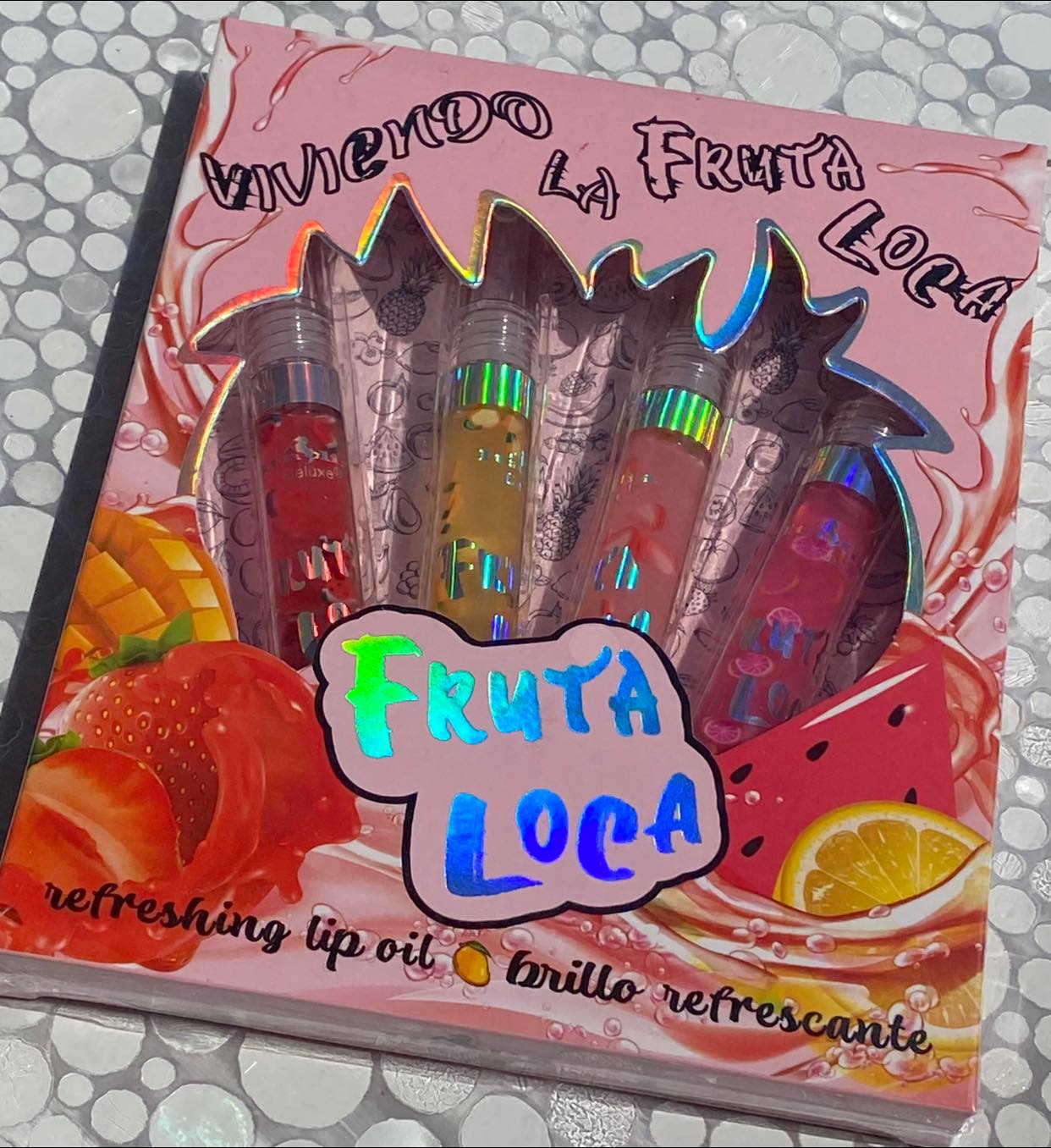 Italia Deluxe / Fruta Loca – Sara Rockdriguez